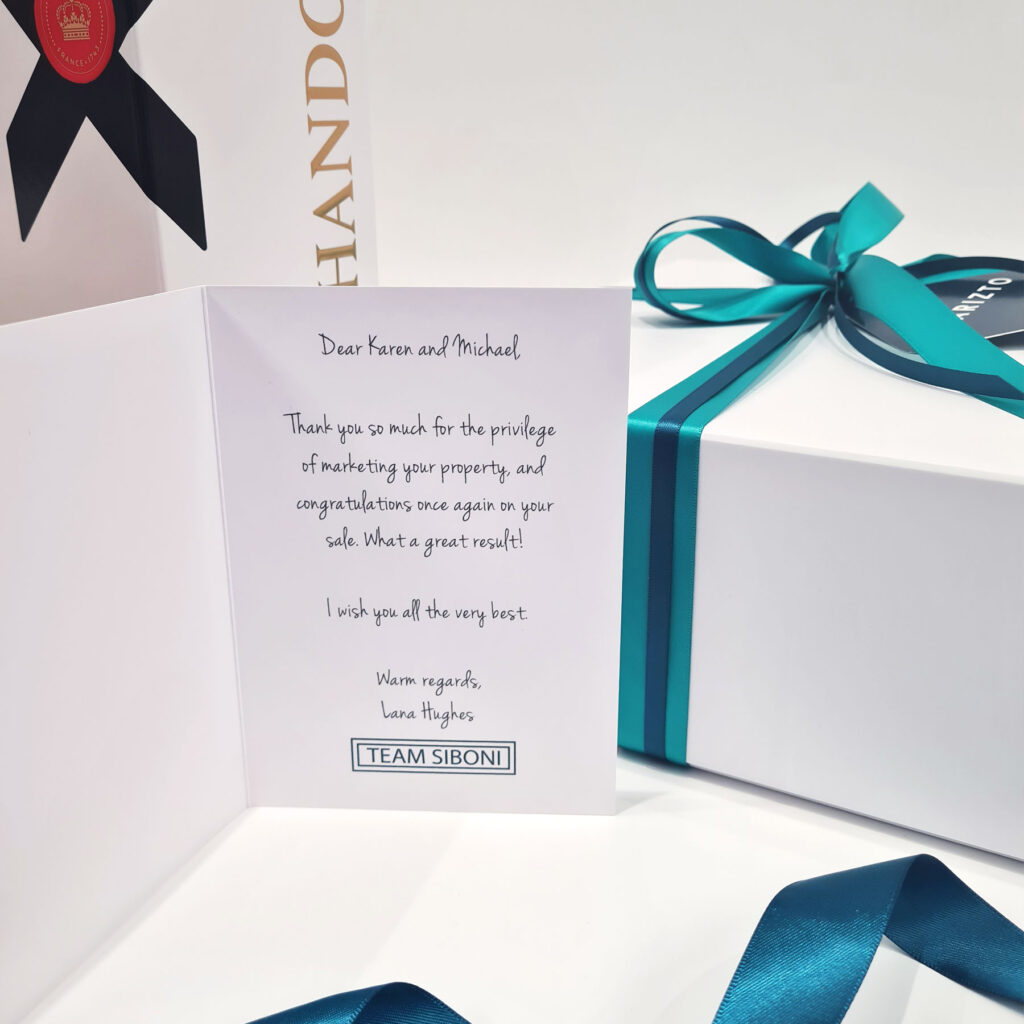Team Siboni Gin & Nibbles - FOXY BOXY - Quality NZ Gift Boxes